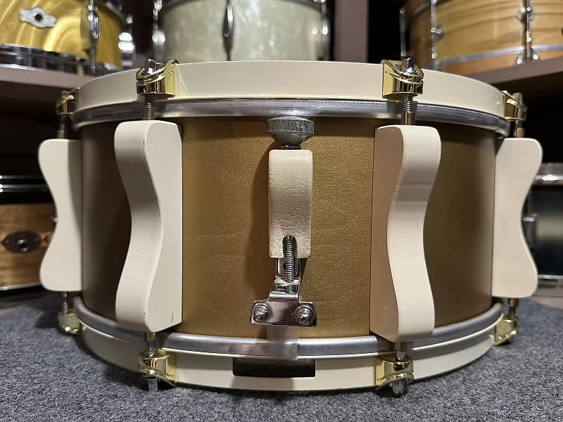 Custom 14" Wood Lug Solid Shell Snare Drum | Reverb