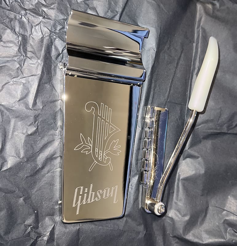 Engraved Custom Long Maestro Vibrola Vibrato Lyre | Reverb UK