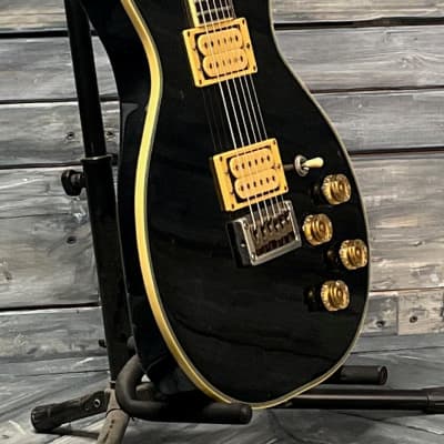 Used Washburn Hawk Double Cutaway Electric Guitar with Gig | Reverb