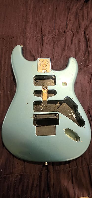 Fender player stratocaster floyd rose body in tidepool blue | Reverb
