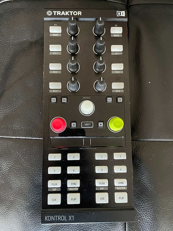 Native Instruments Kontrol X1 Controller | Reverb