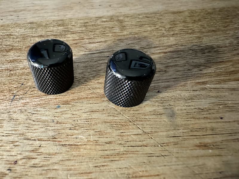 Black Dome Knobs for electric guitar or bass | Reverb