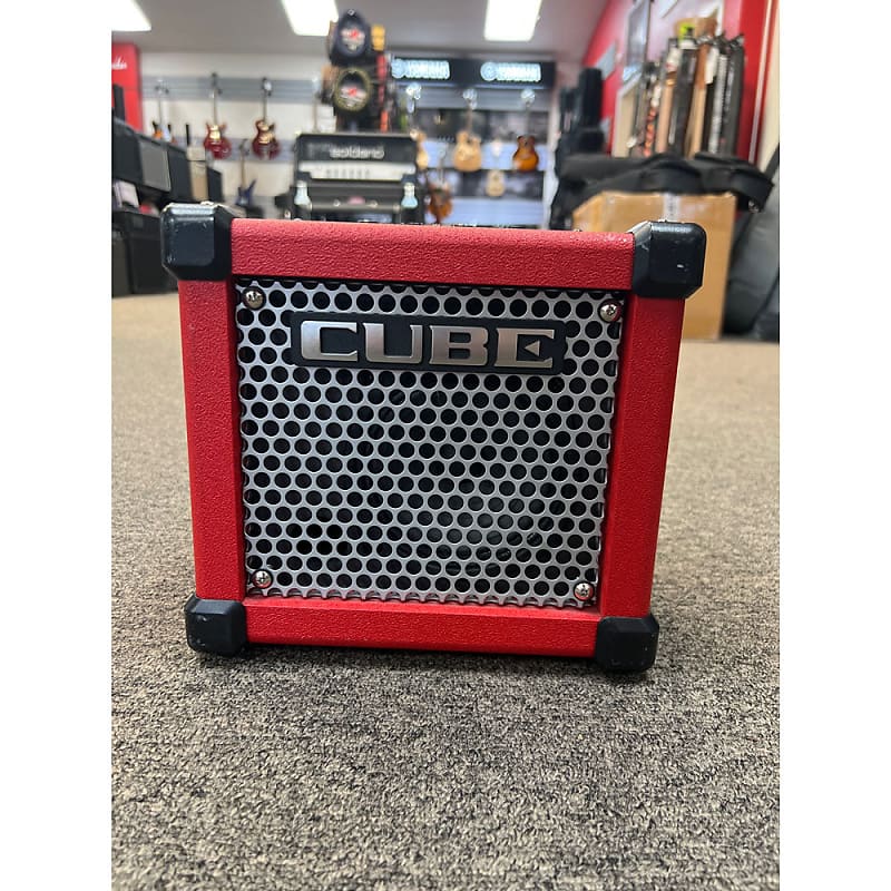 Roland Micro Cube GX Battery-Powered Amp (Pre-Owned) | Reverb