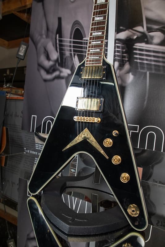 Dean Straight Six V Electric Guitar - Consignment | Reverb