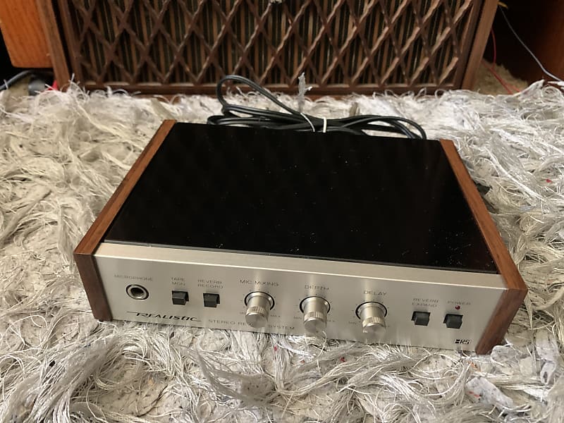 Realistic Analog Stereo Reverb/Delay Model No. 42-2108 1980’s | Reverb