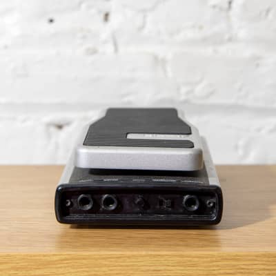 Alesis F2 - Silver and Black | Reverb