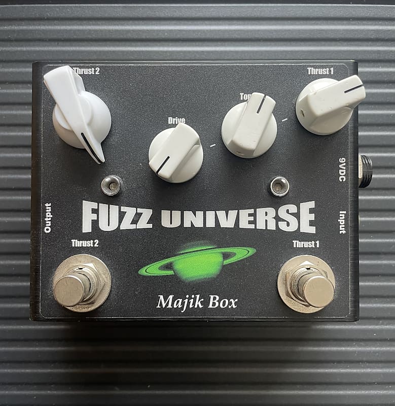 Majik Box Fuzz universe | Reverb