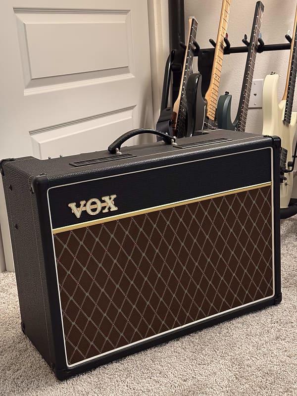 Vox AC15C1 Custom 2-Channel 15-Watt 1x12" Guitar Combo 2010 - | Reverb