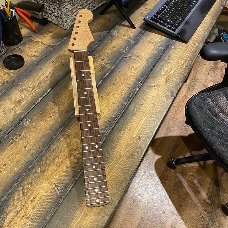 Musikraft Stratocaster Neck 24 3/4 Conversion Scale 2021 | Reverb
