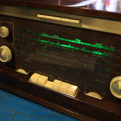 Vintage Philips Console Bi-Ampli Radio B6X25A. | Reverb Canada