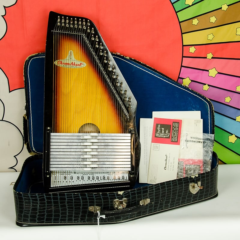 Used Chromaharp 12 chord autoharp & case | Reverb