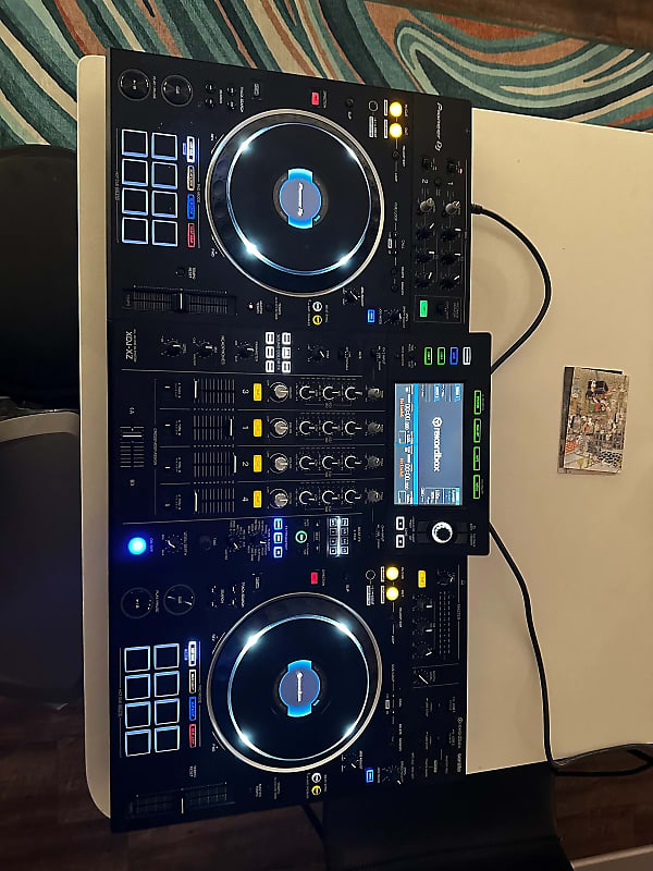 Pioneer XDJ-XZ 4-Channel Rekordbox | Reverb