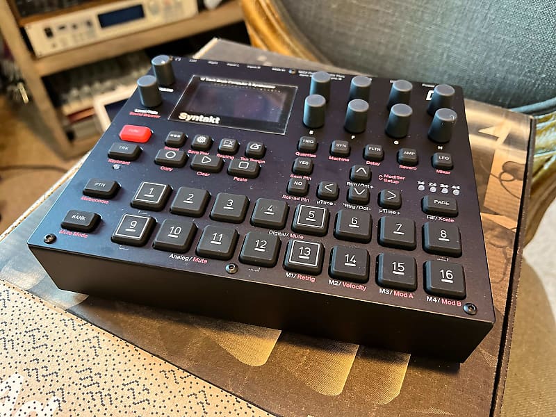 Elektron Syntakt 12 Track Drum Computer & Synthesizer 2022- | Reverb