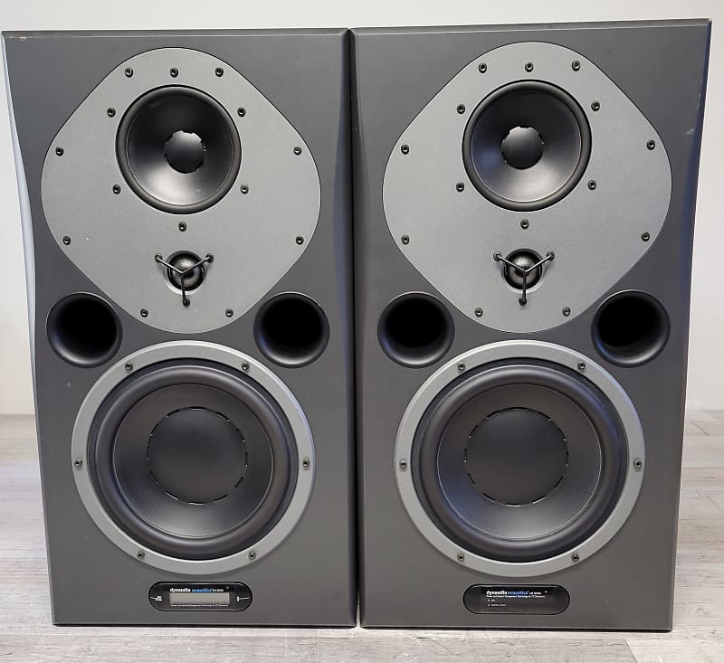 Dynaudio Air 20 Pair Master & Slave with Remote | Reverb