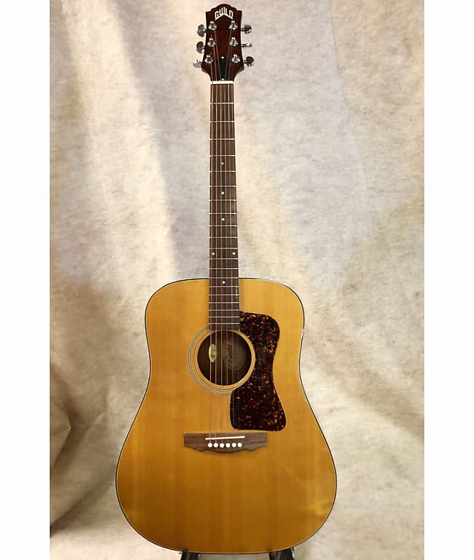 Guild D-25 1987 | Reverb