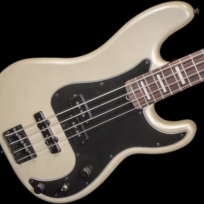 Vintage Original 1984 Robin Freedom Bass Double Pickup Pearl | Reverb