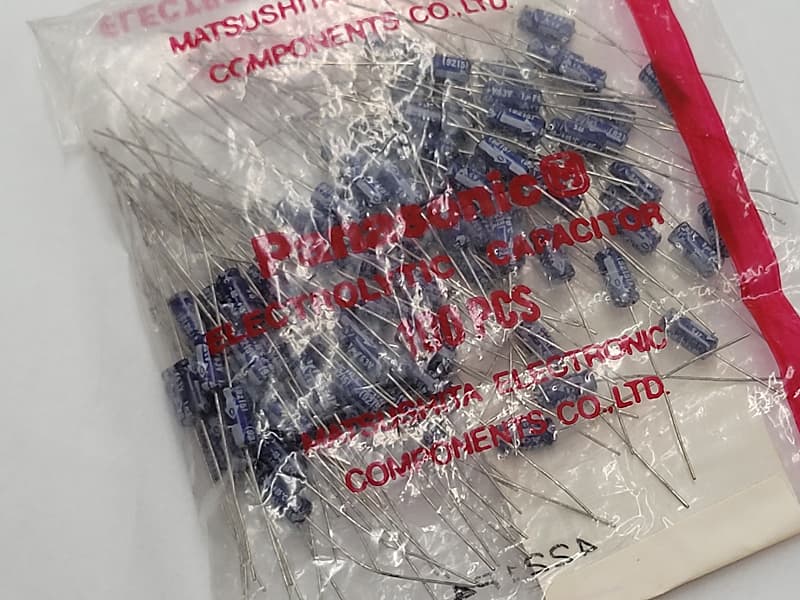 Panasonic Bag Of 100 Capacitors Blue | Reverb