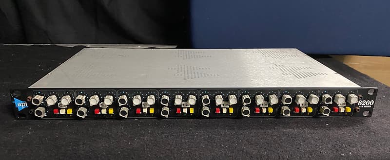 API 8200 AUX MIXER | Reverb UK