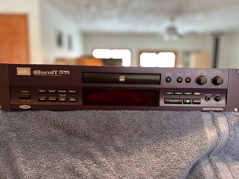 HHB CDR-830 - Purple | Reverb