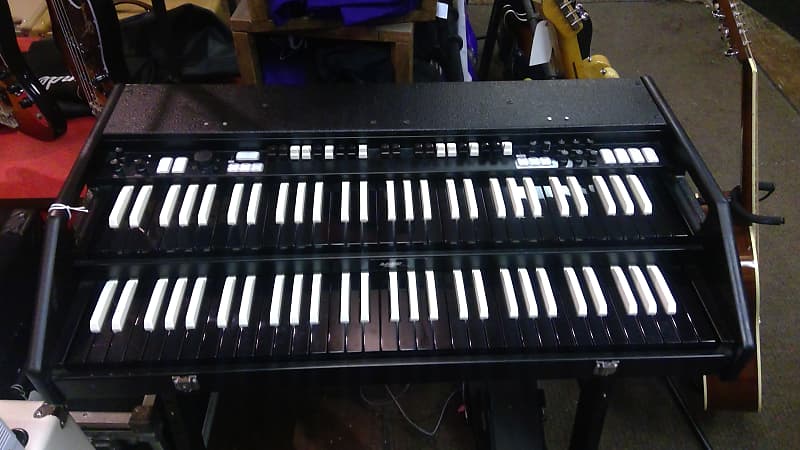 Crumar Mojo Classic Suitcase Organ w/Nord Rolling Case | Reverb