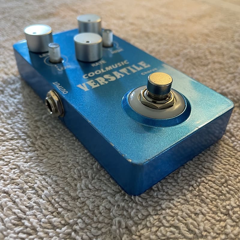 Versatile Chorus Bass Pedal | Reverb