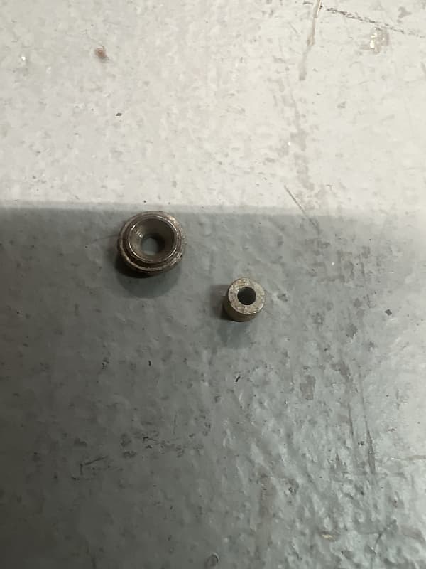 Fender 1950s Stratocaster Telecaster String Tree Round With | Reverb