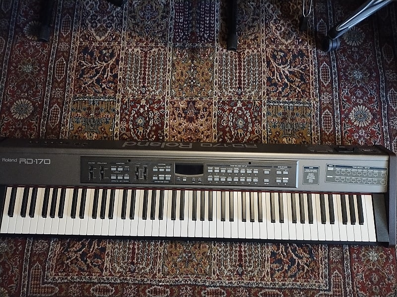 Roland RD-170 1986 - silver | Reverb