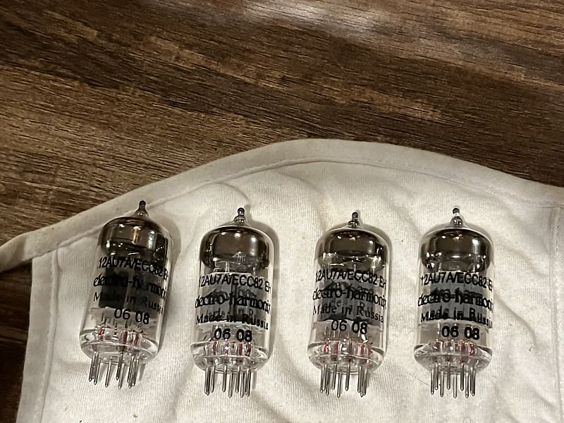 Electro-Harmonix 12AU7 Preamp Vacuum Tubes-4 2010s Clear | Reverb