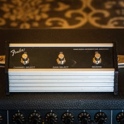 Fender Performer 1000 1x12 Combo w / Footswitch & Manual - | Reverb