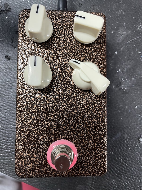 Aion FX Brown Source Hammered Copper | Reverb