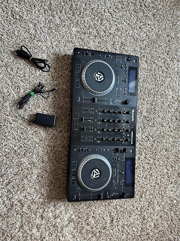 Numark Mixdeck QUAD 2010s - Black | Reverb