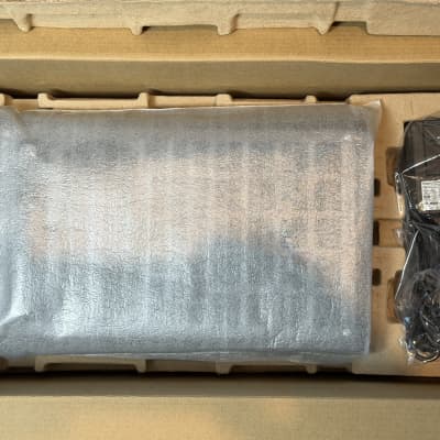 Roland SP-404MkII 2021 - Present - Gray | Reverb