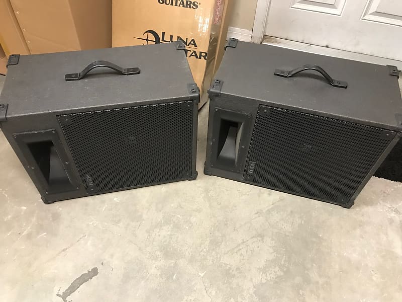 USED TOA 240 Watts Speaker System SL-152 Pair of 2 Local | Reverb