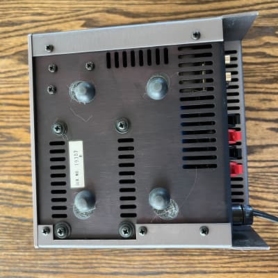 Carver Cube M-400t Magnetic Field Power Amplifier 200 WPC/RMS | Reverb