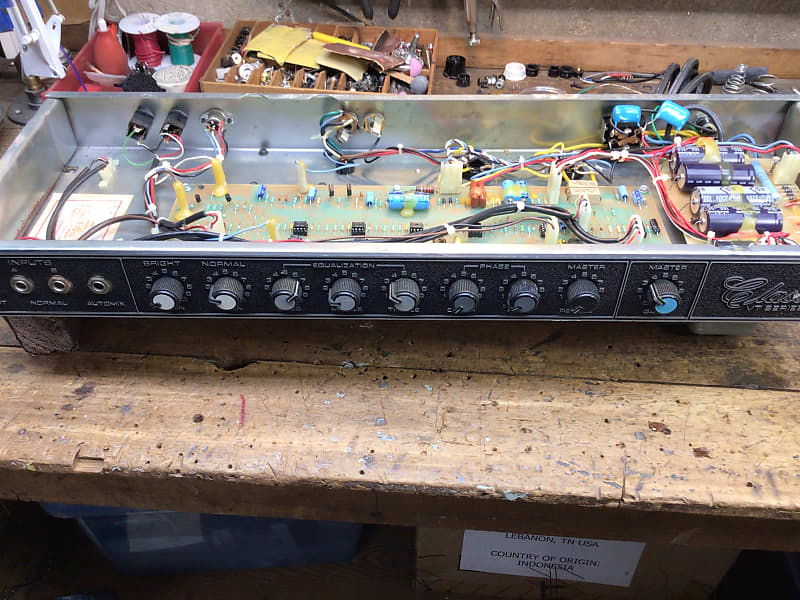 Peavey VT classic chassis with reverb tank | Reverb