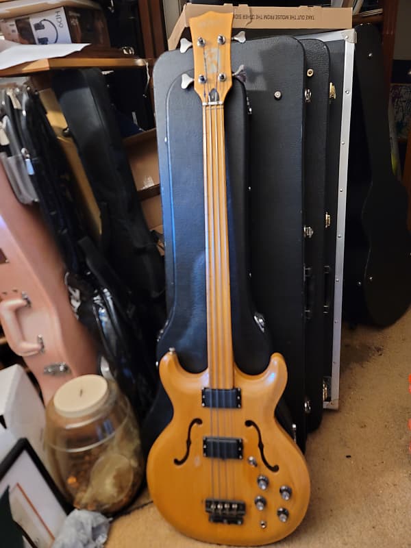 Hohner Fretless Bass - Natural | Reverb