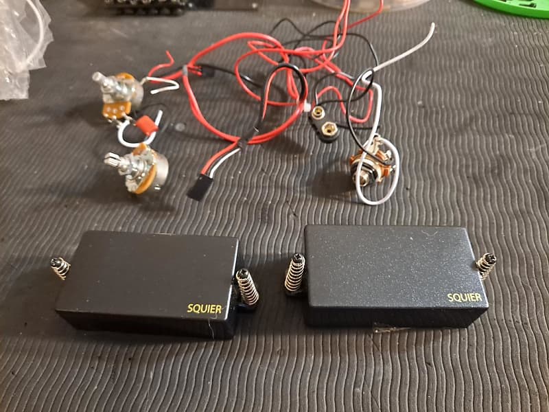 Fender Squier 2020 black Active Pick ups complete | Reverb