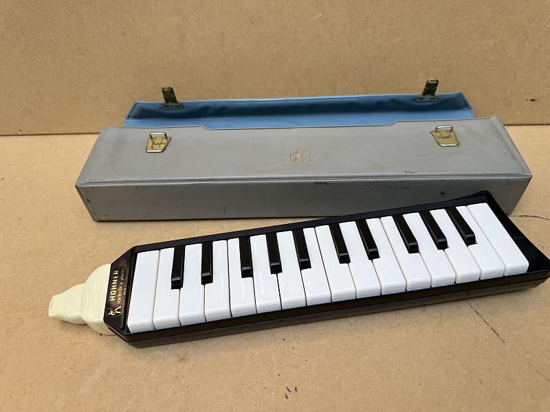 Hohner Vintage Piano 26 with case | Reverb UK