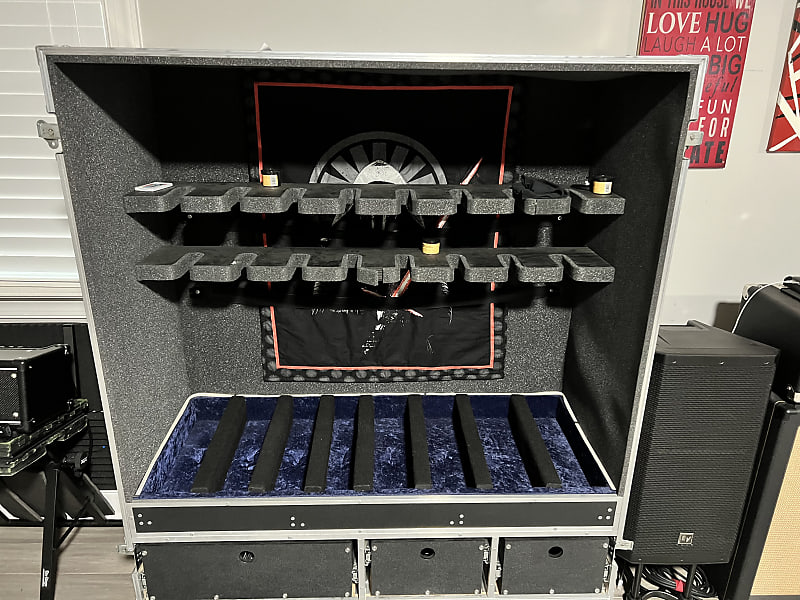 Kent Custom Guitar Cases 8 Guitar Vault with 3 drawers 2010 - | Reverb