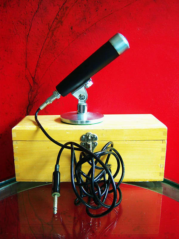 Vintage RARE 1960's Roberts 3811 dynamic microphone High Z w | Reverb