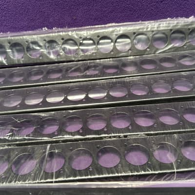 10 pieces 19" Rackpanels for 16x Neutrik D-Series | Reverb France