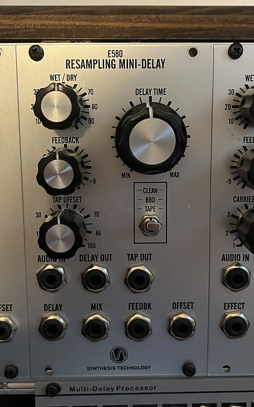 Synthesis Technology E580 Resampling Mini-delay | Reverb UK