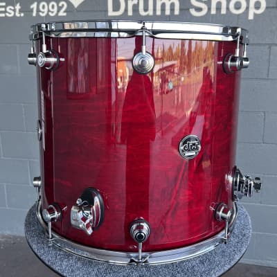 DW Performance Series 16x18" Floor Tom in Cherry Stain | Reverb