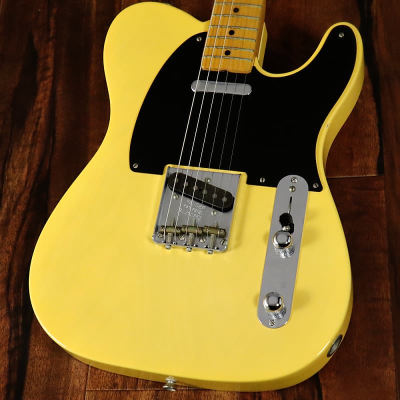 Fender New American Vintage 52 Telecaster Butter | Reverb France