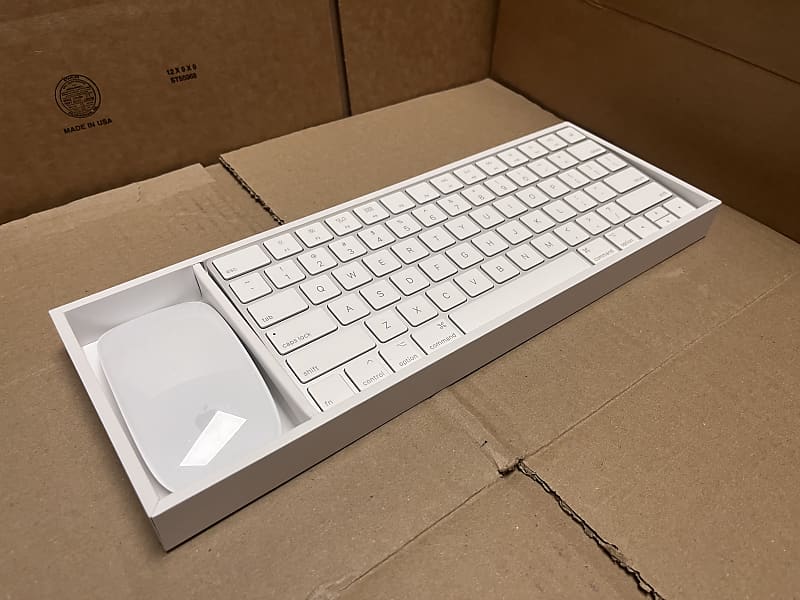 Apple Apple Wireless Magic Keyboard 2 -MLA22LL/A withApple | Reverb