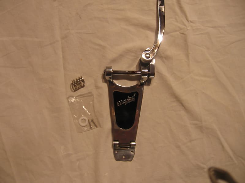 Bigsby - B60 Licensed - Vibrato for large hollow-body and | Reverb