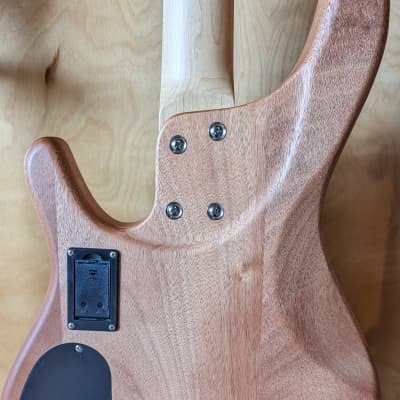 New Tagima Millenium Top 4 String Bass | Reverb