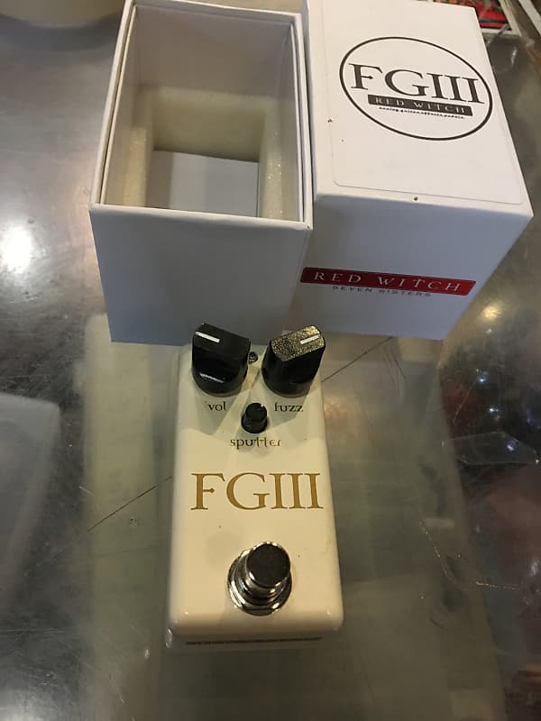 Red Witch Fuzz god III | Reverb