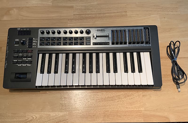Roland Edirol PCR-300 MIDI Keyboard Controller 2012 Black | Reverb