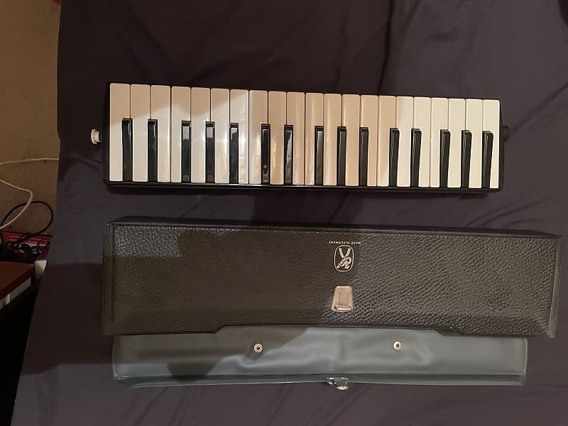Hohner Melodica - Piano 36 1976 - Black | Reverb UK